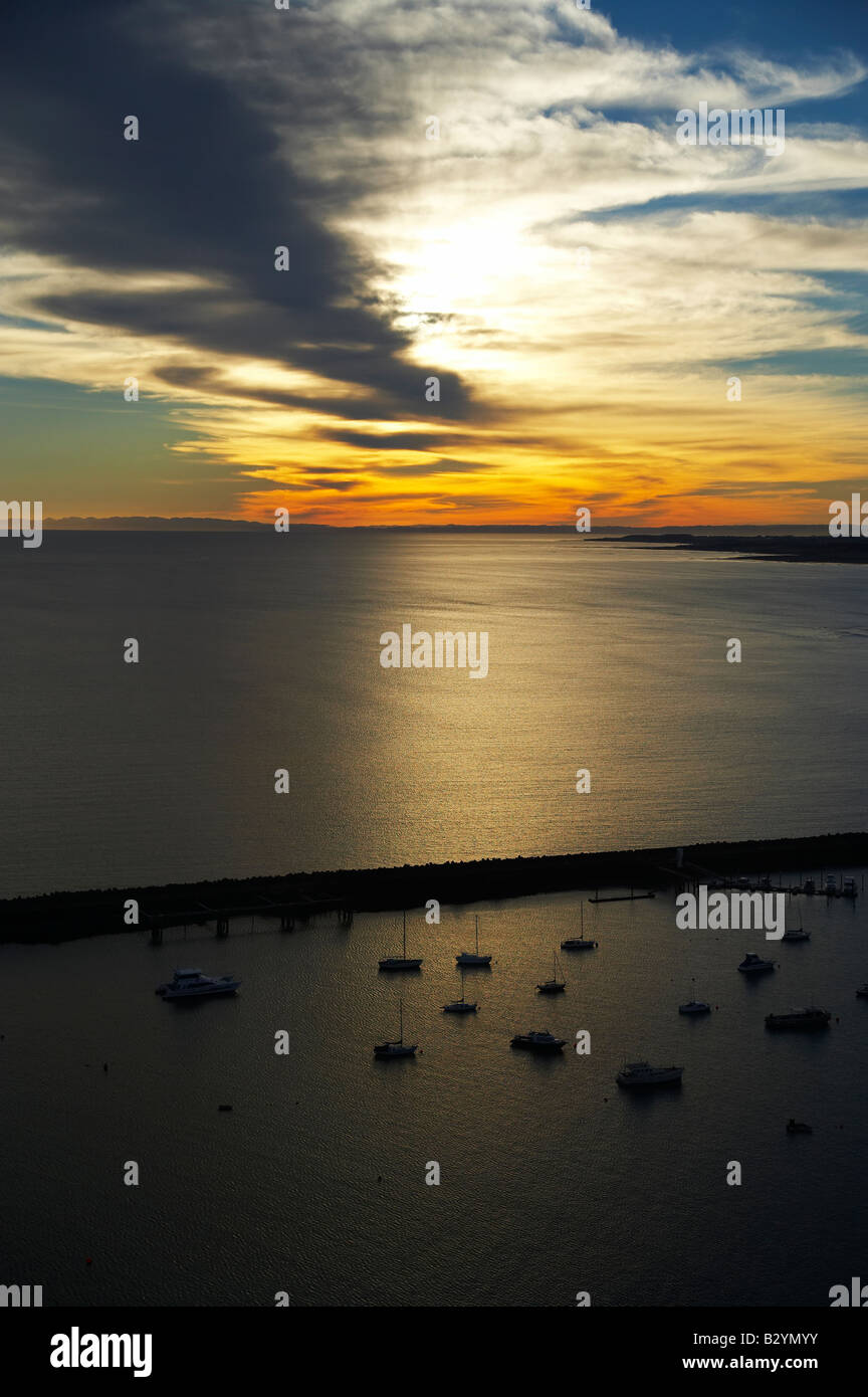 Lee breakwater hi-res stock photography and images - Alamy