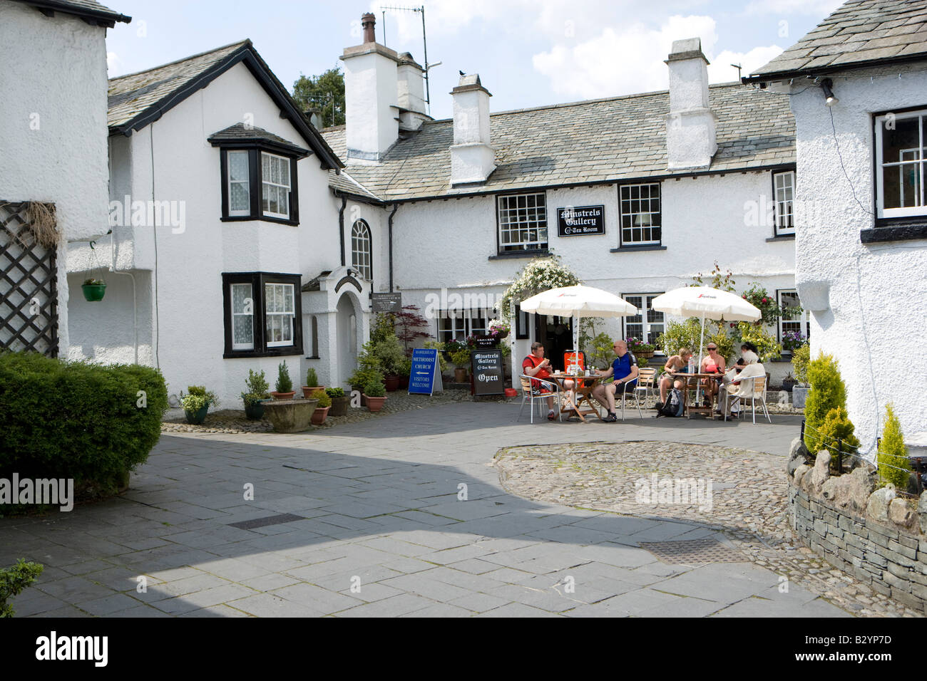 A country pub in Hawkshead village Stock Photo - Alamy