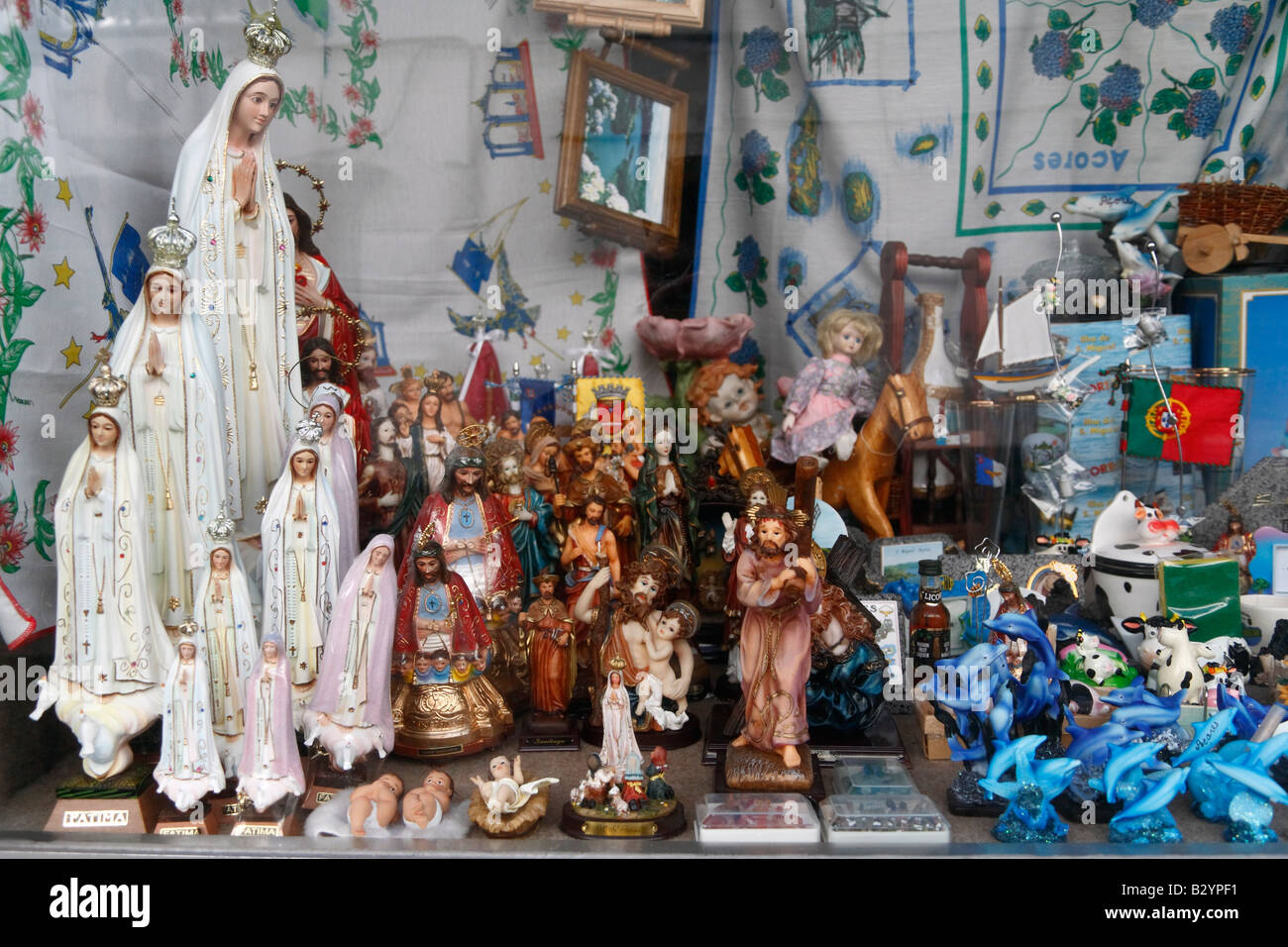 Our lady of fatima hi-res stock photography and images - Alamy