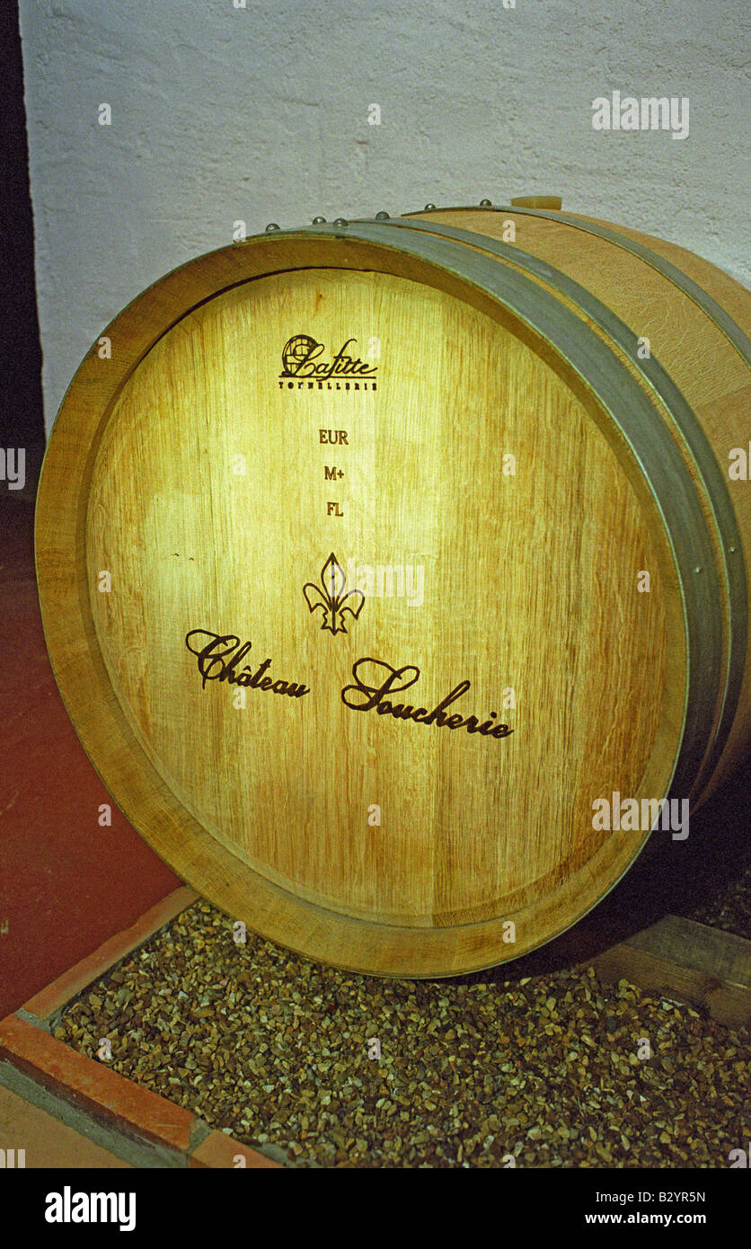 European oak medium toast. Oak barrel aging and fermentation cellar ...