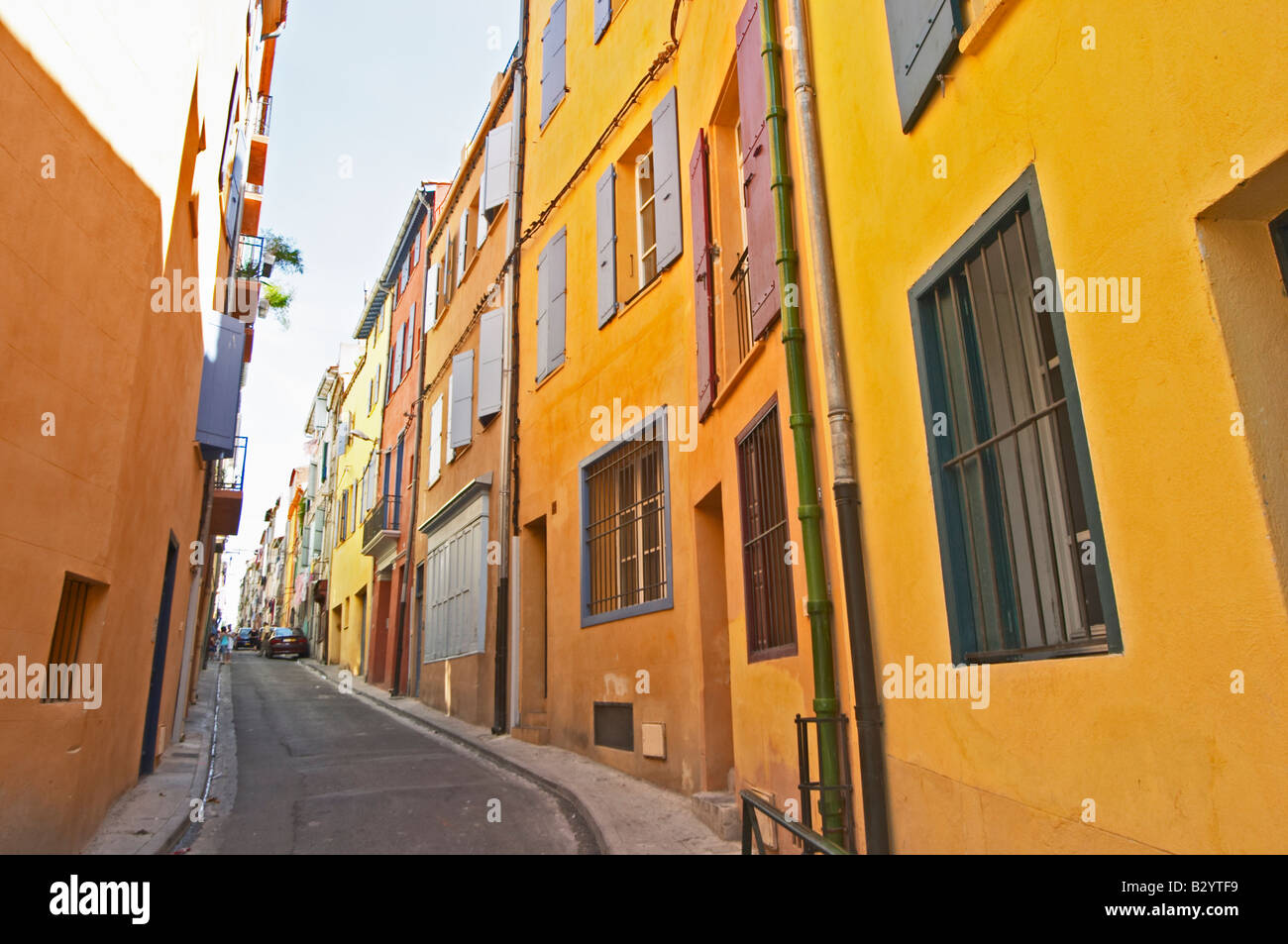 Street in the old town. Perpignan, Roussillon, France Stock Photo - Alamy