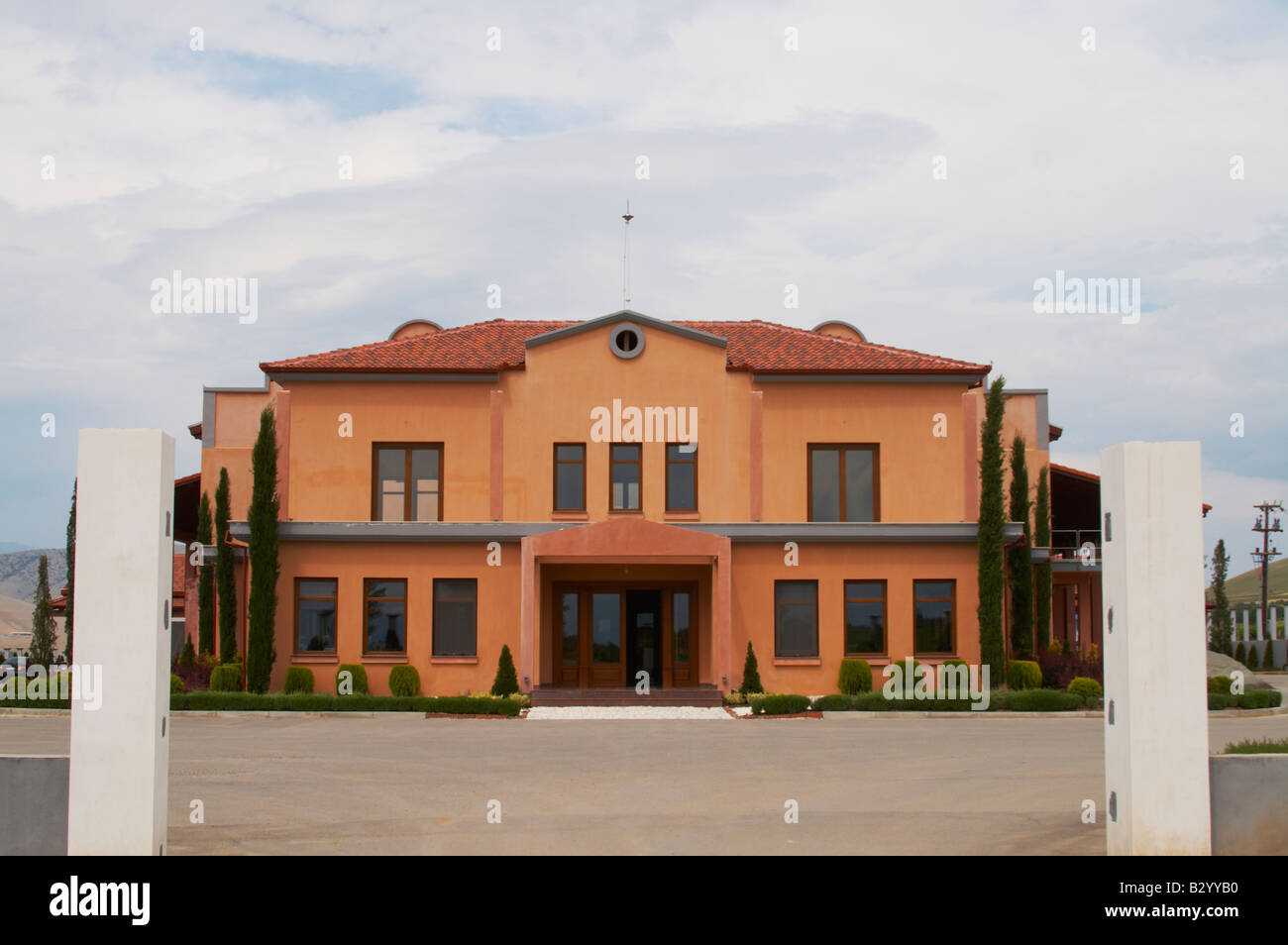 Winery building. Alpha Estate Winery, Amyndeon, Macedonia, Greece Stock ...