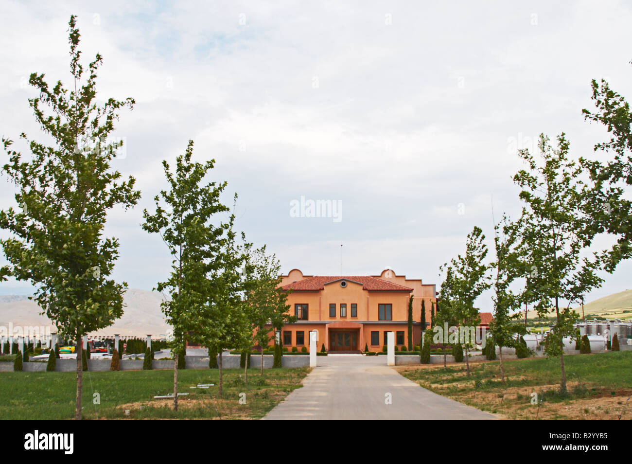 Winery building. Alpha Estate Winery, Amyndeon, Macedonia, Greece Stock ...