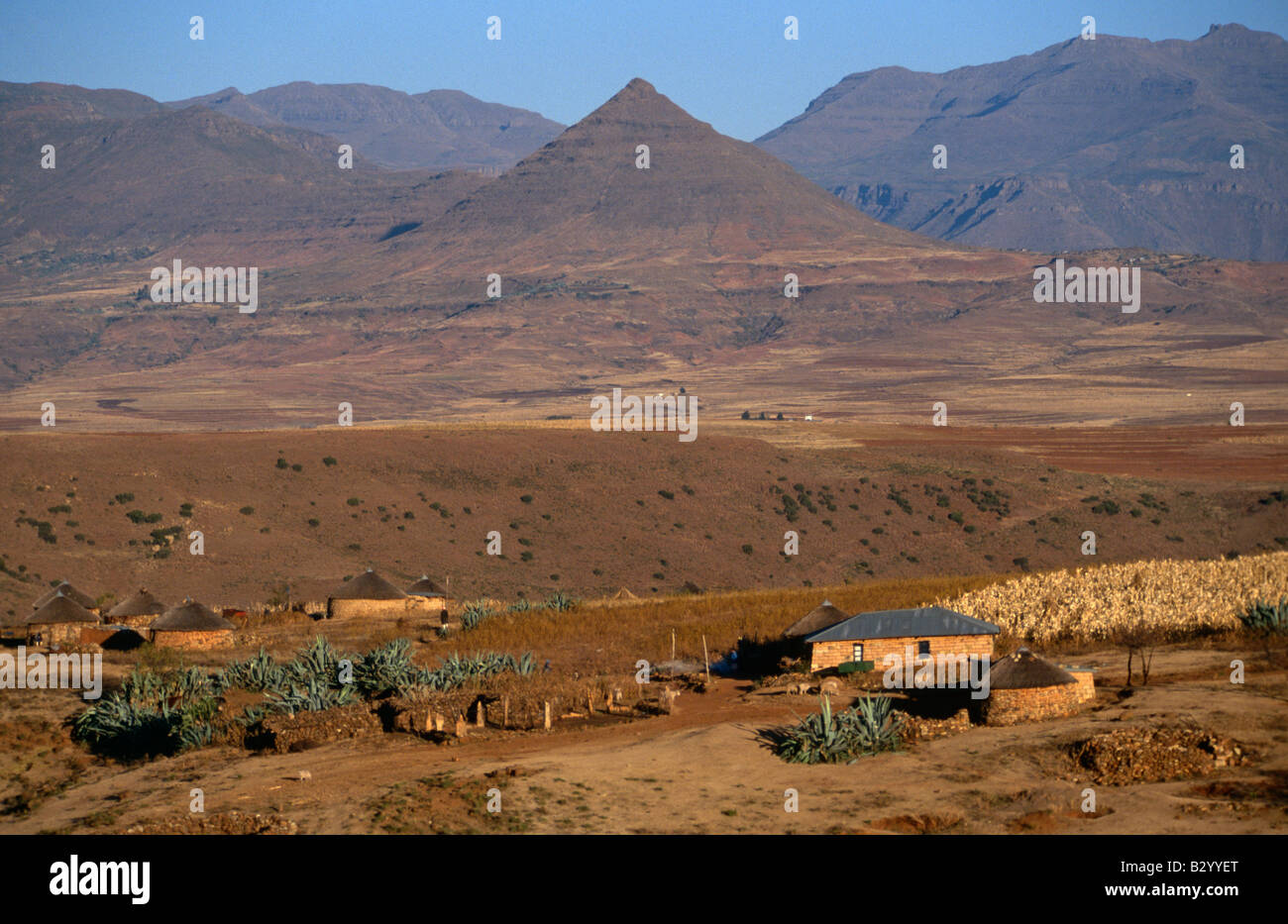 Huts Lesotho Village High Resolution Stock Photography and Images - Alamy