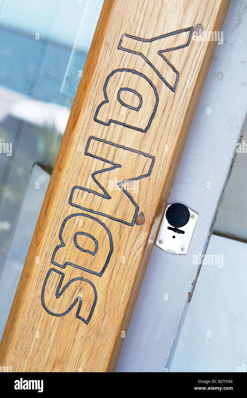 YaMas restaurant on the waterfront. Thessaloniki, Macedonia, Greece ...