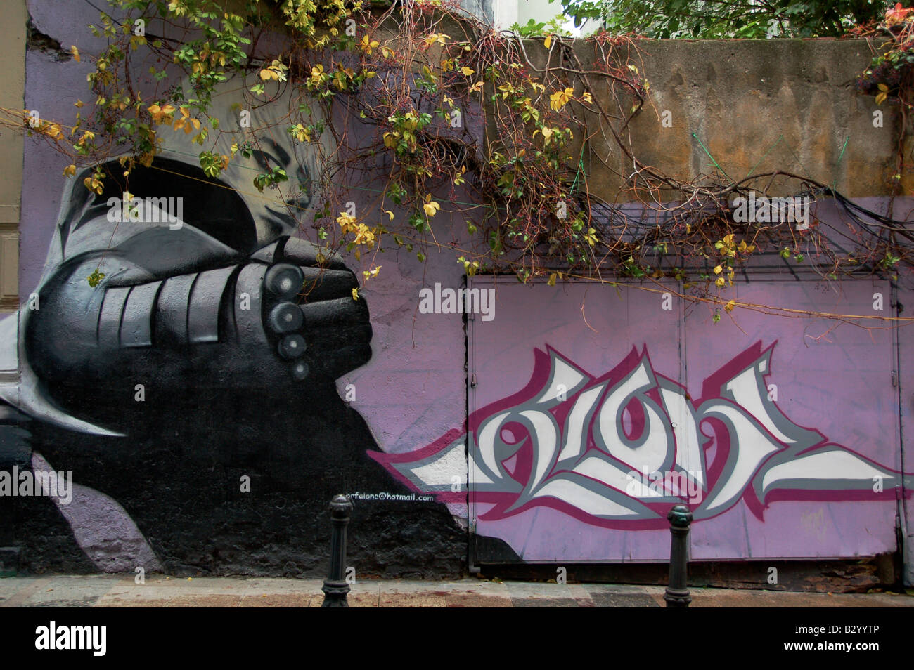 The new graffiti street art piece hi-res stock photography and images ...