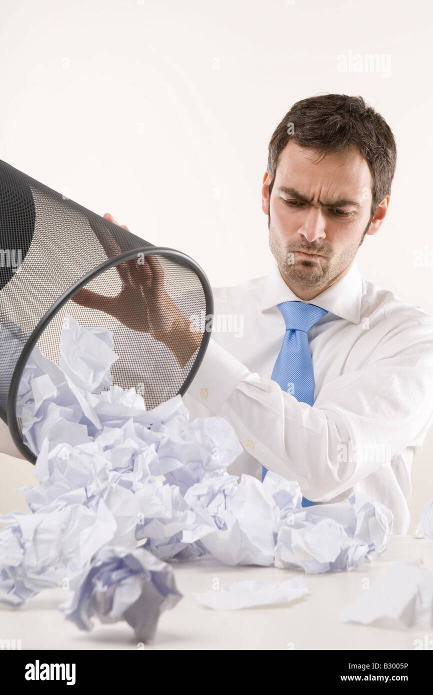 Lowering basket hi-res stock photography and images - Alamy