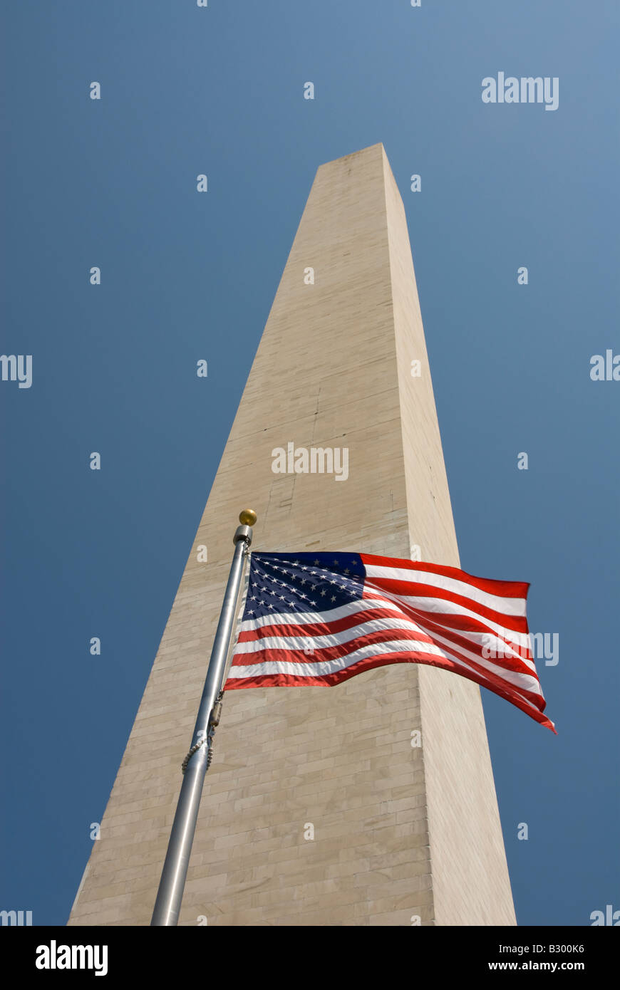 Flag washington monument hi-res stock photography and images - Alamy