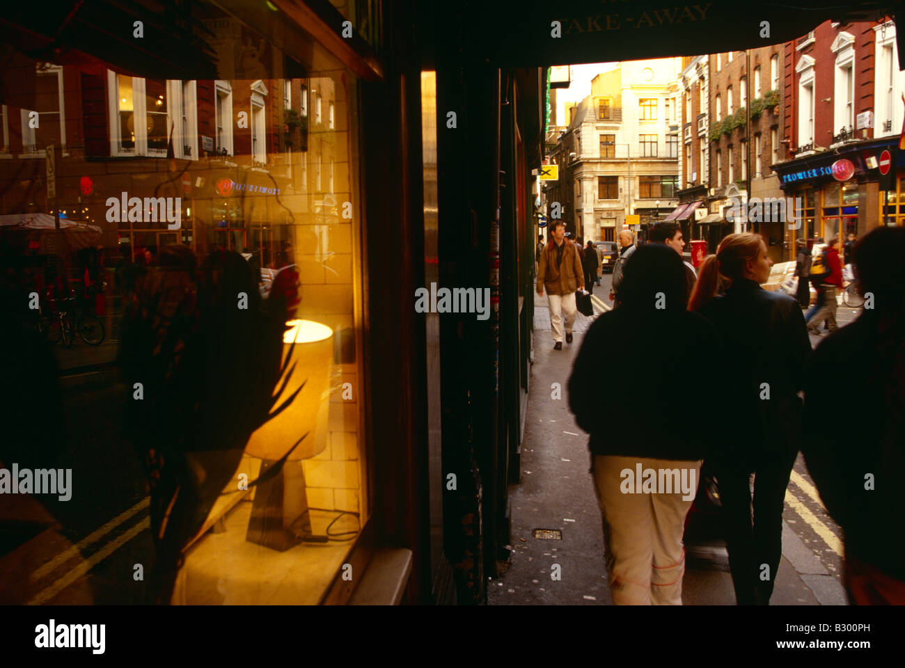 Street scene in London Stock Photo - Alamy