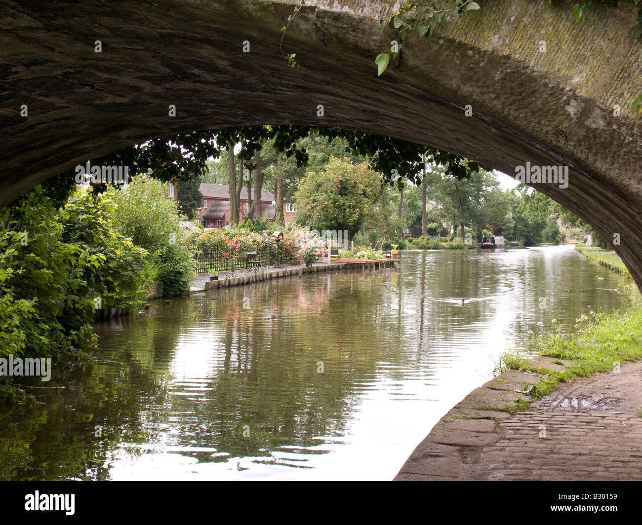 Lancaster canal bridge hi-res stock photography and images - Alamy