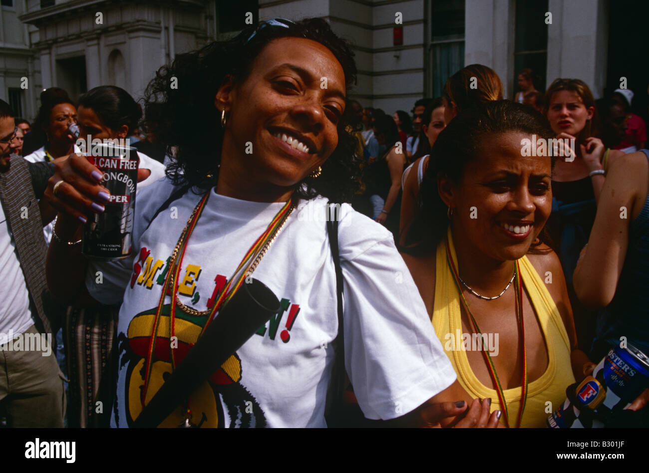 Revellers at the Notting Hill Carnival in London Stock Photo - Alamy
