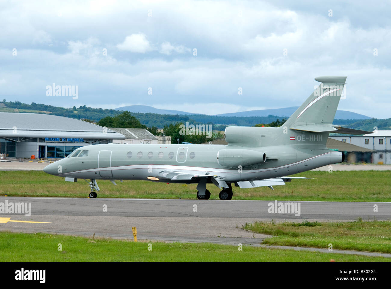 Dassault falcon 50 hi-res stock photography and images - Alamy
