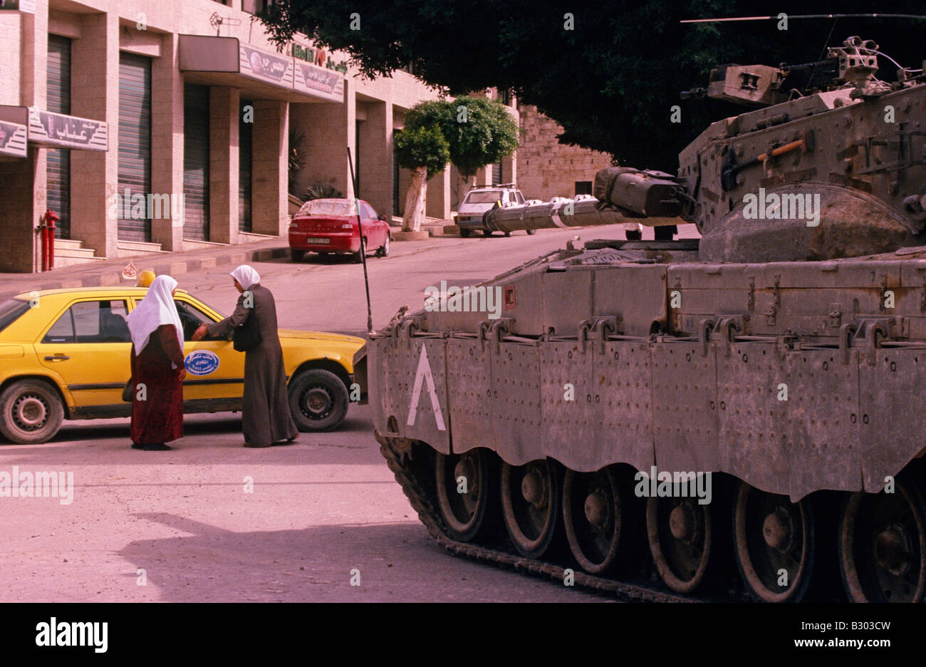 Tank on the street hi-res stock photography and images - Alamy