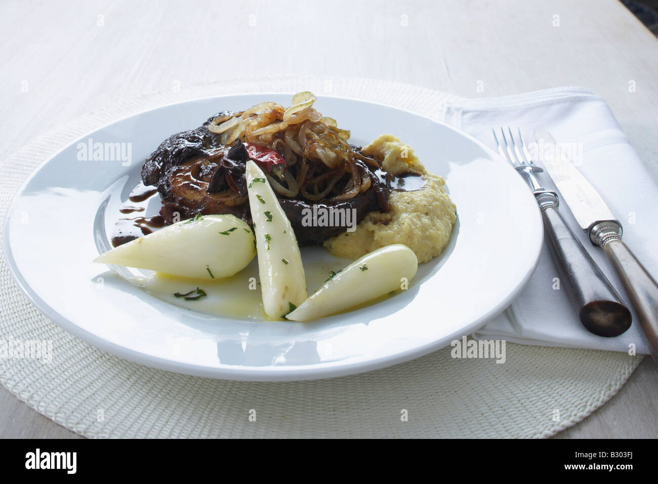 Interior dine dining food eatery hi-res stock photography and images ...