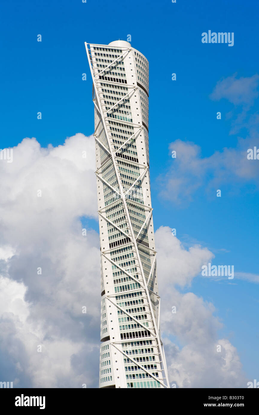 TURNING TORSO APARTMENT BUILDING ARCHITECT SANTIAGO CALATRAVA Stock ...