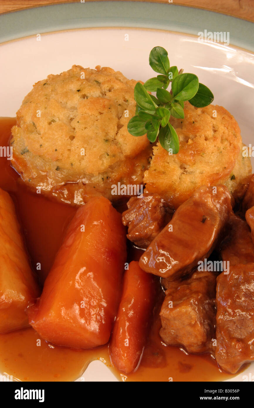 Diced beef stew hi-res stock photography and images - Alamy