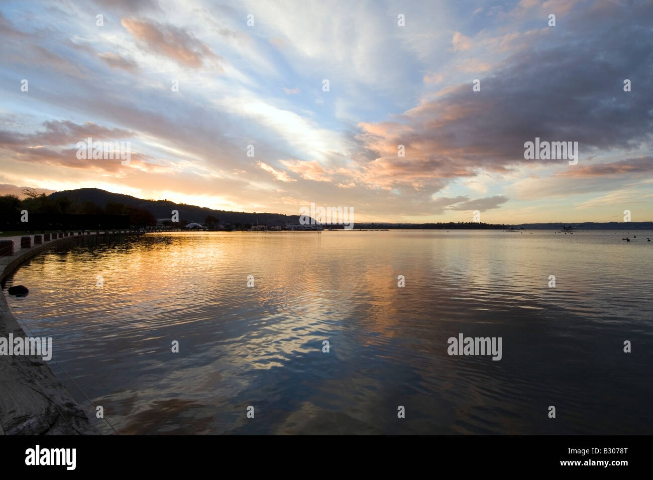 Sunset in pastel colours hi-res stock photography and images - Alamy