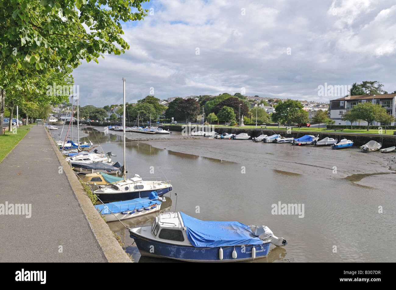 Quay at Kingsbridge, Devon Stock Photo - Alamy