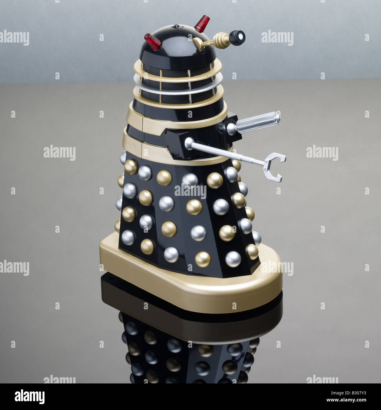Doctor Who Dalek toy Stock Photo - Alamy