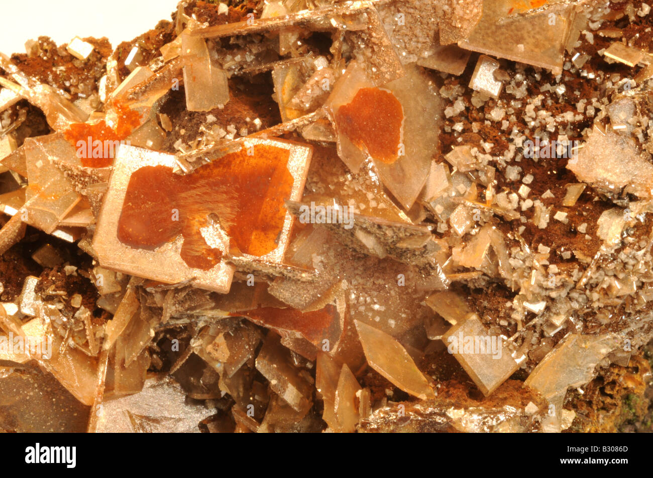 Wulfenite - closeup Stock Photo - Alamy