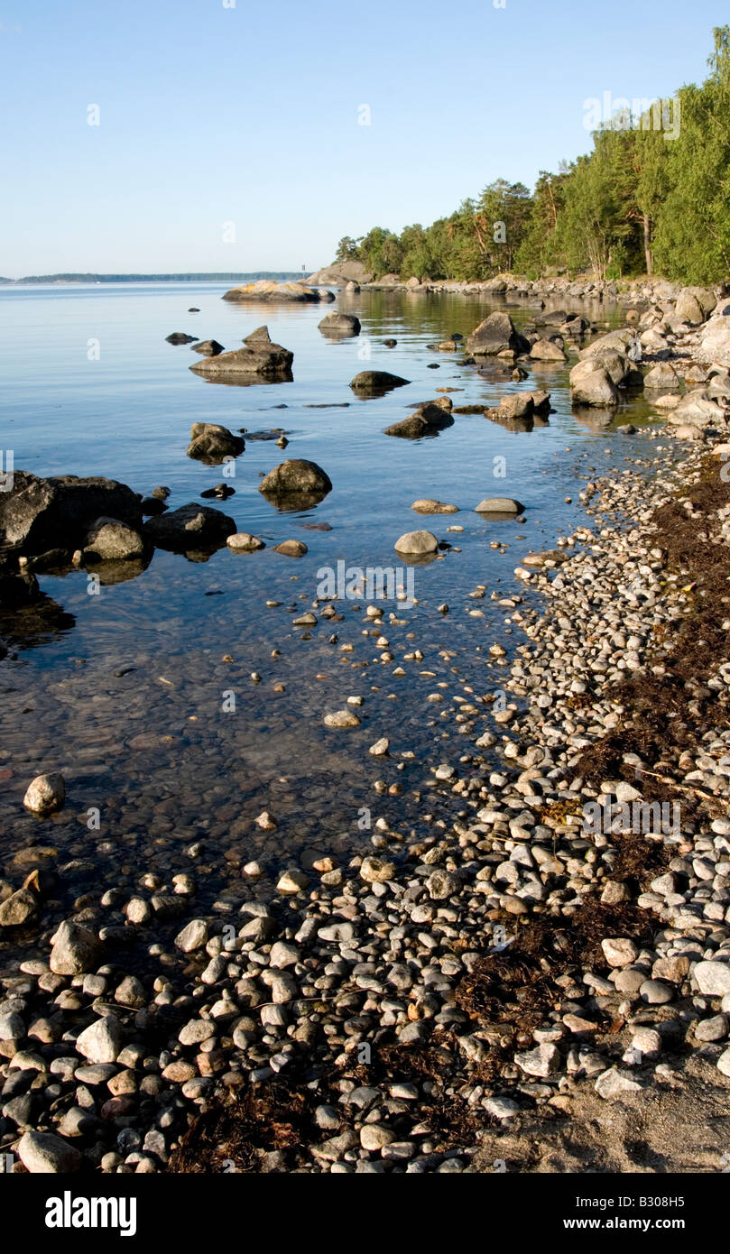 swedish lake sweden shore beach blue sky water Stock Photo - Alamy