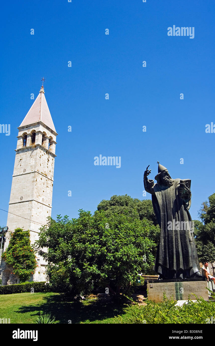 Gregorius nin statue split croatia hi-res stock photography and images ...