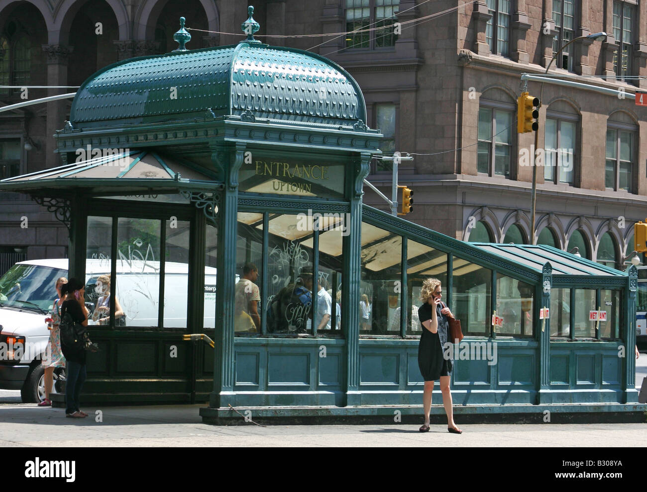 Subway Entrance, Astor Place, NYC Stock Photo - Alamy