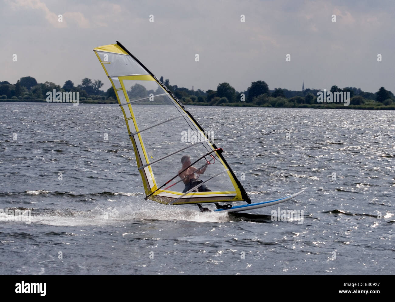 Surfing with sail hi-res stock photography and images - Alamy