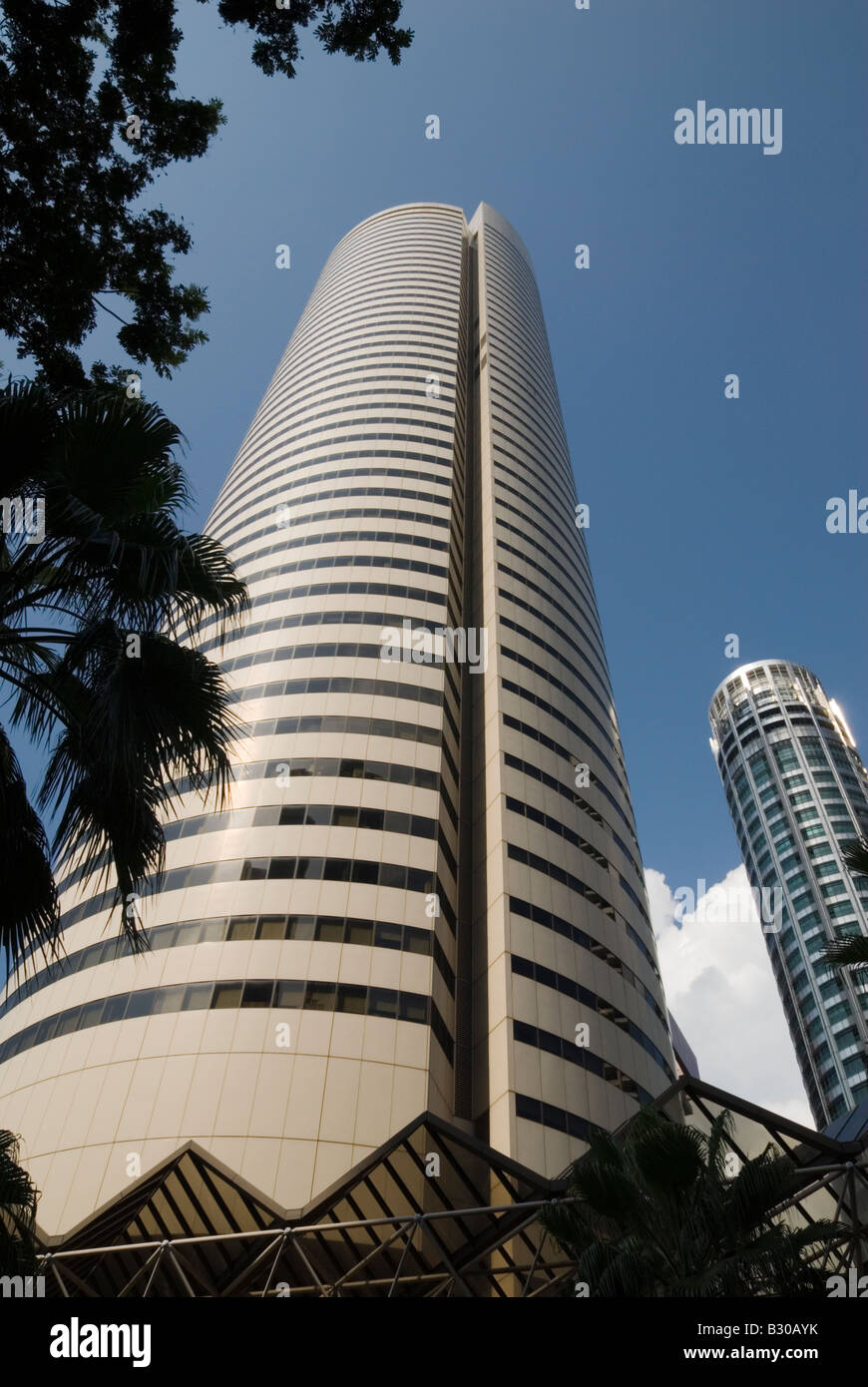 Highrise concrete hi-res stock photography and images - Alamy