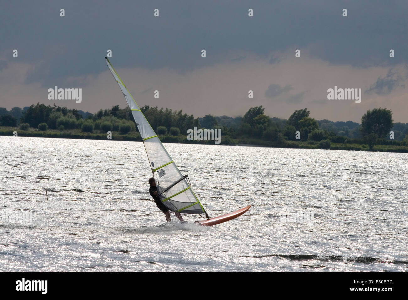 Surfing with sail hi-res stock photography and images - Alamy