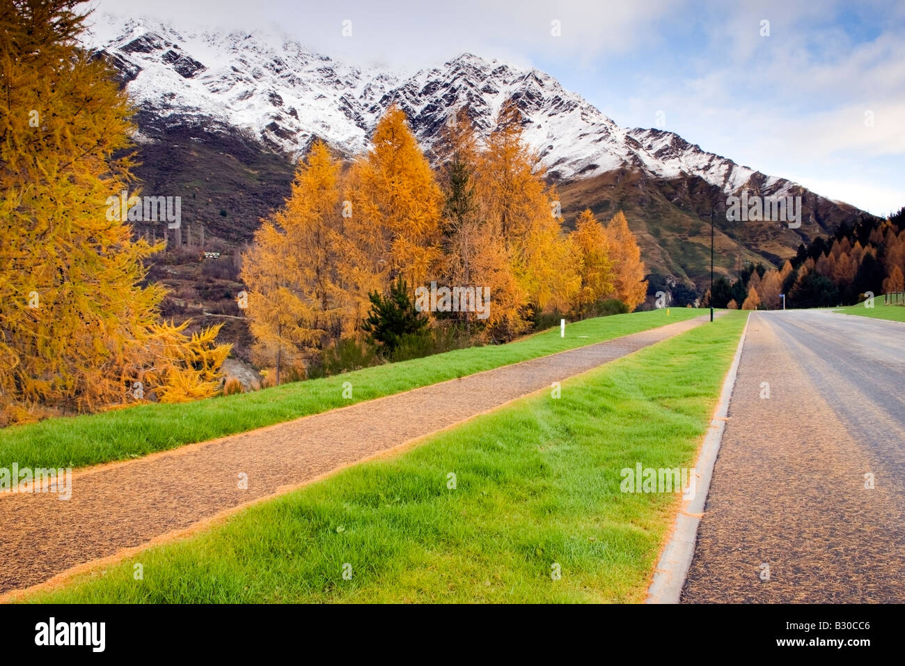 One point perspective hi-res stock photography and images - Alamy