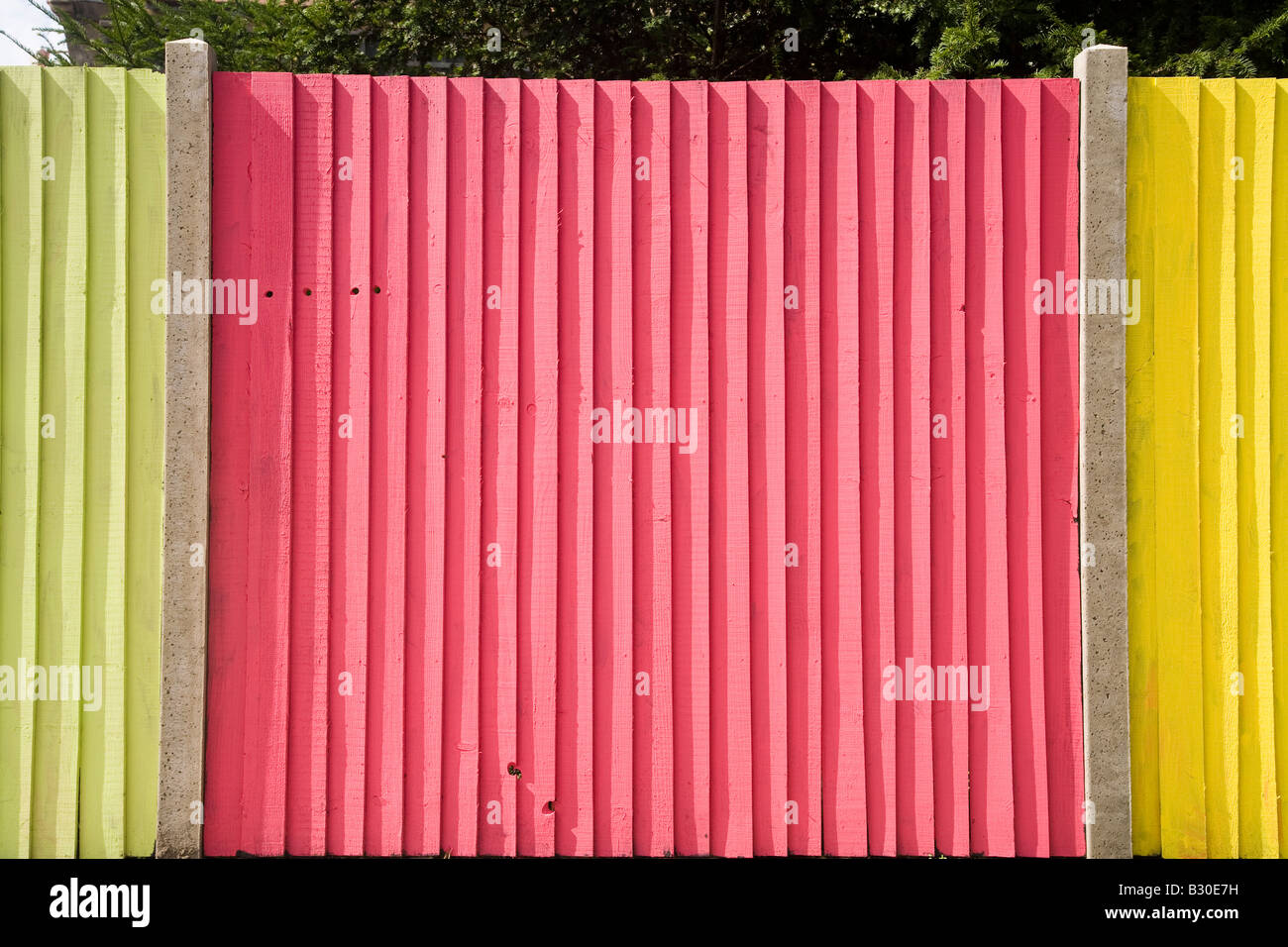 Colourful fence hi-res stock photography and images - Alamy