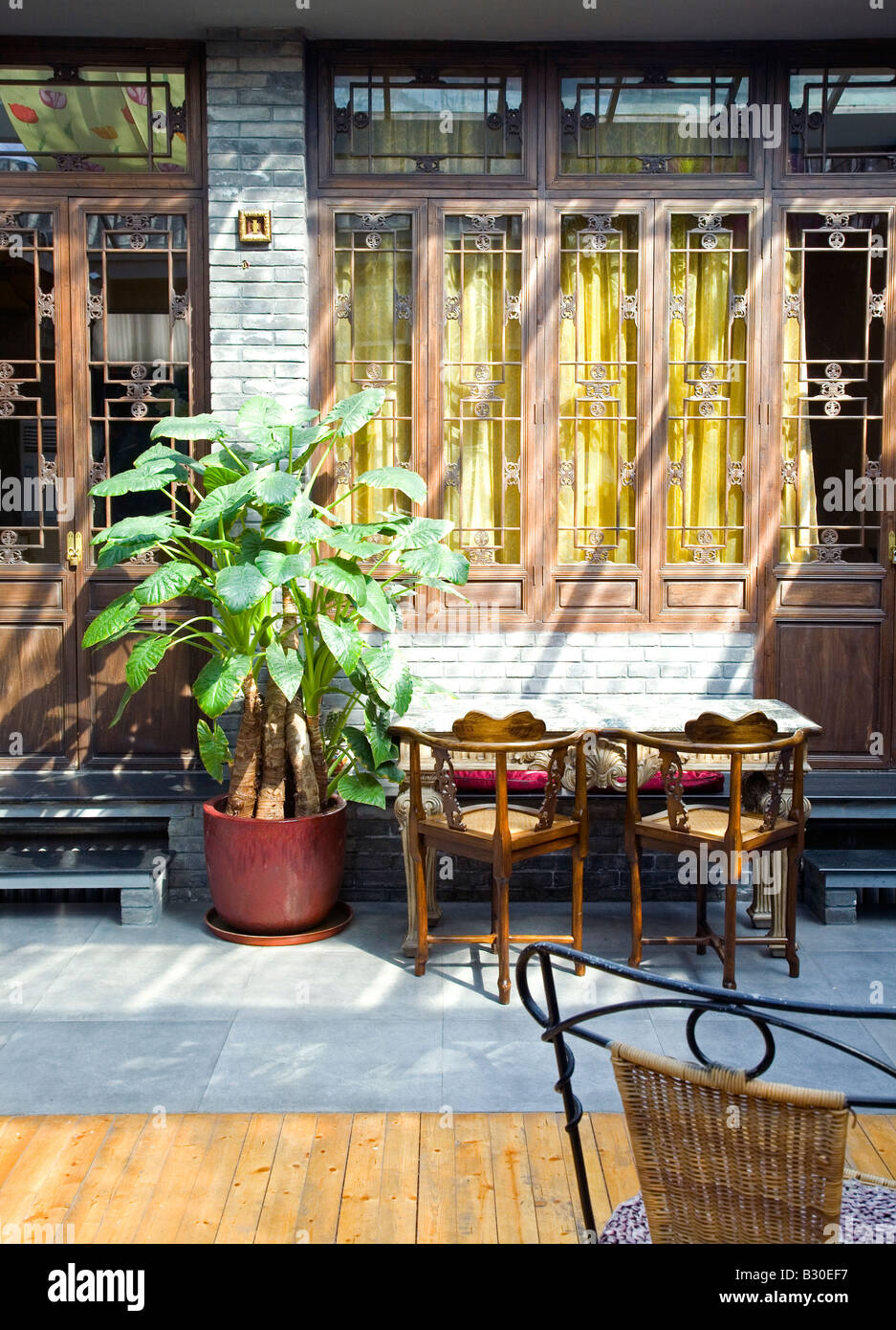 Interior of a traditional hutong courtyard house in Beijing Stock Photo ...