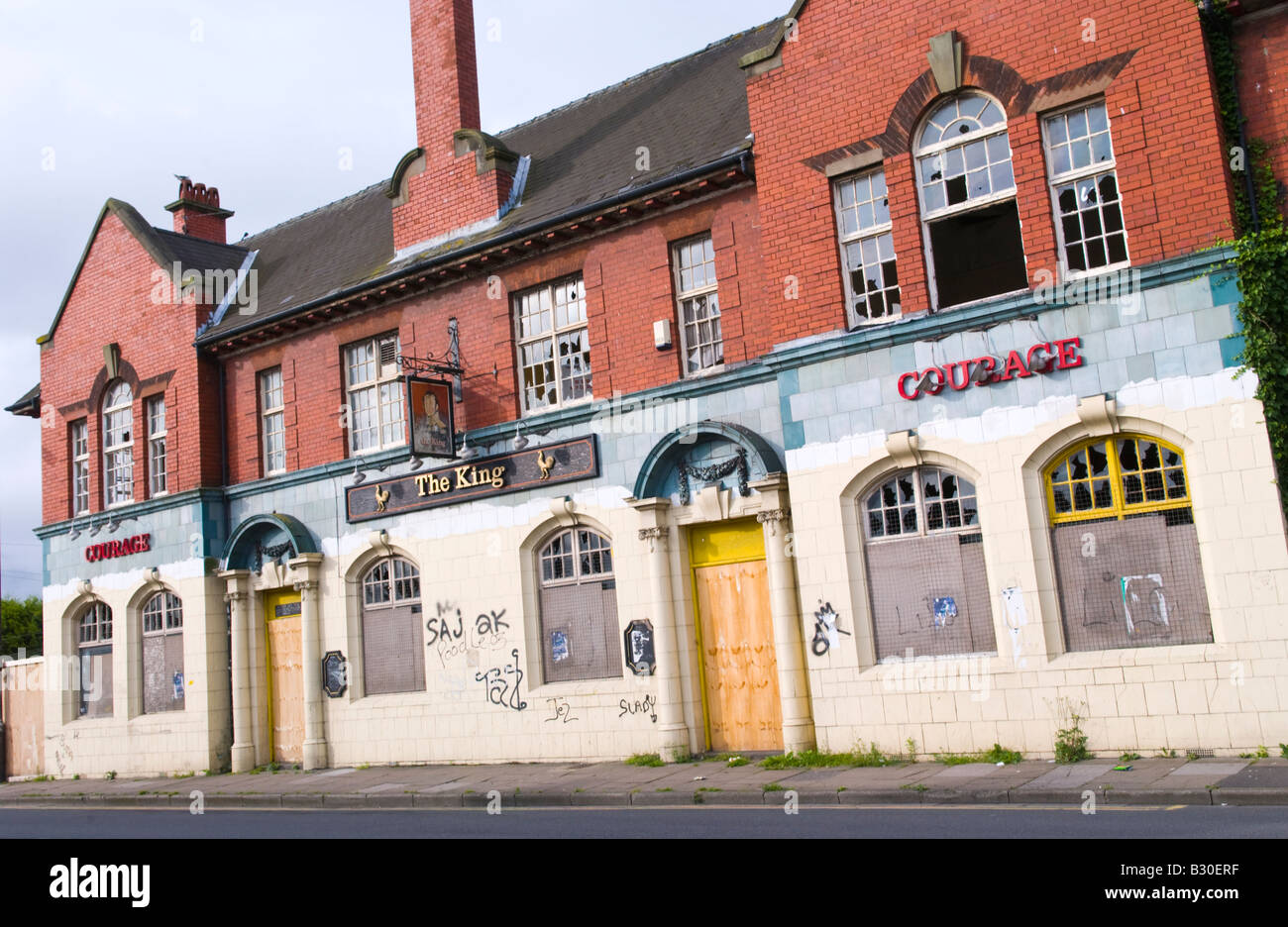 urban decay THE KING derelict COURAGE brewery pub Newport South Wales ...
