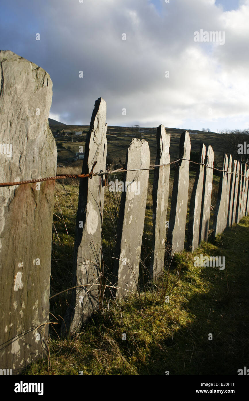 Old old slate fence wall in snowdonia hi-res stock photography and ...