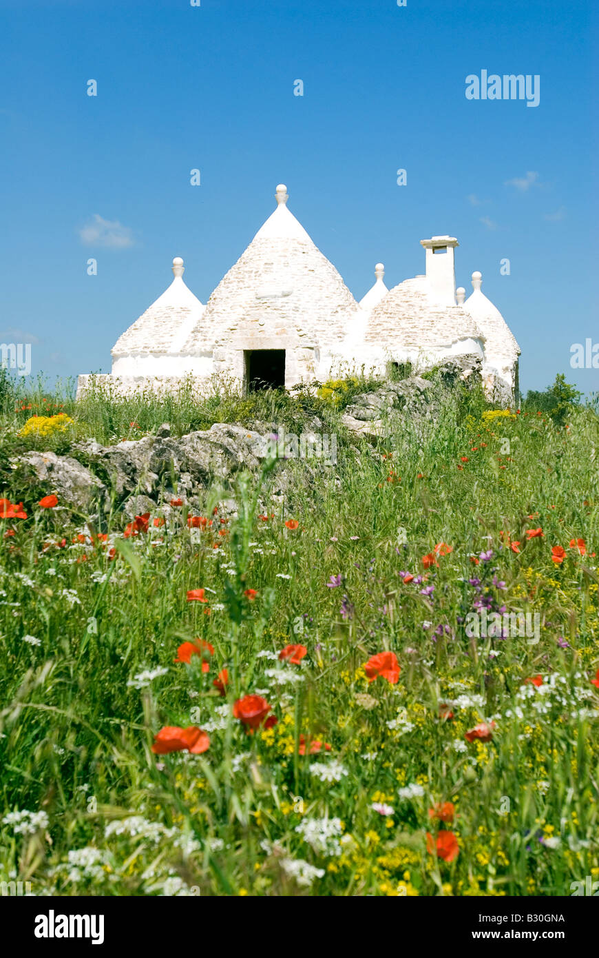 Living in puglia hi-res stock photography and images - Alamy