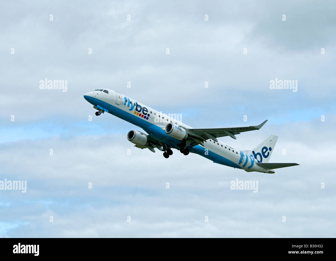 Flybe - British European Embraer ERJ-190-200LR 195LR leaving Inverness ...