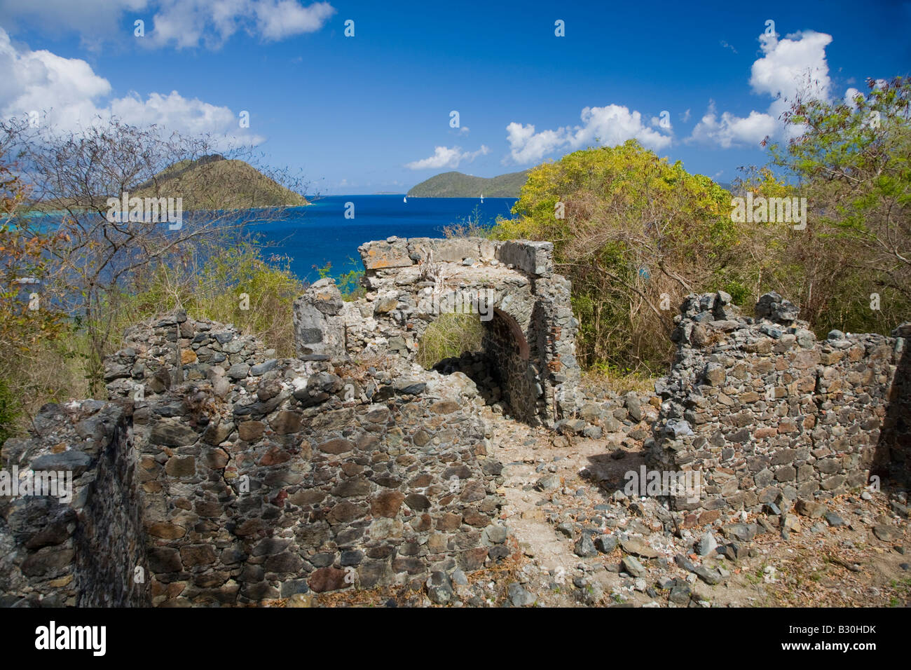 Historic ruins hi-res stock photography and images - Alamy