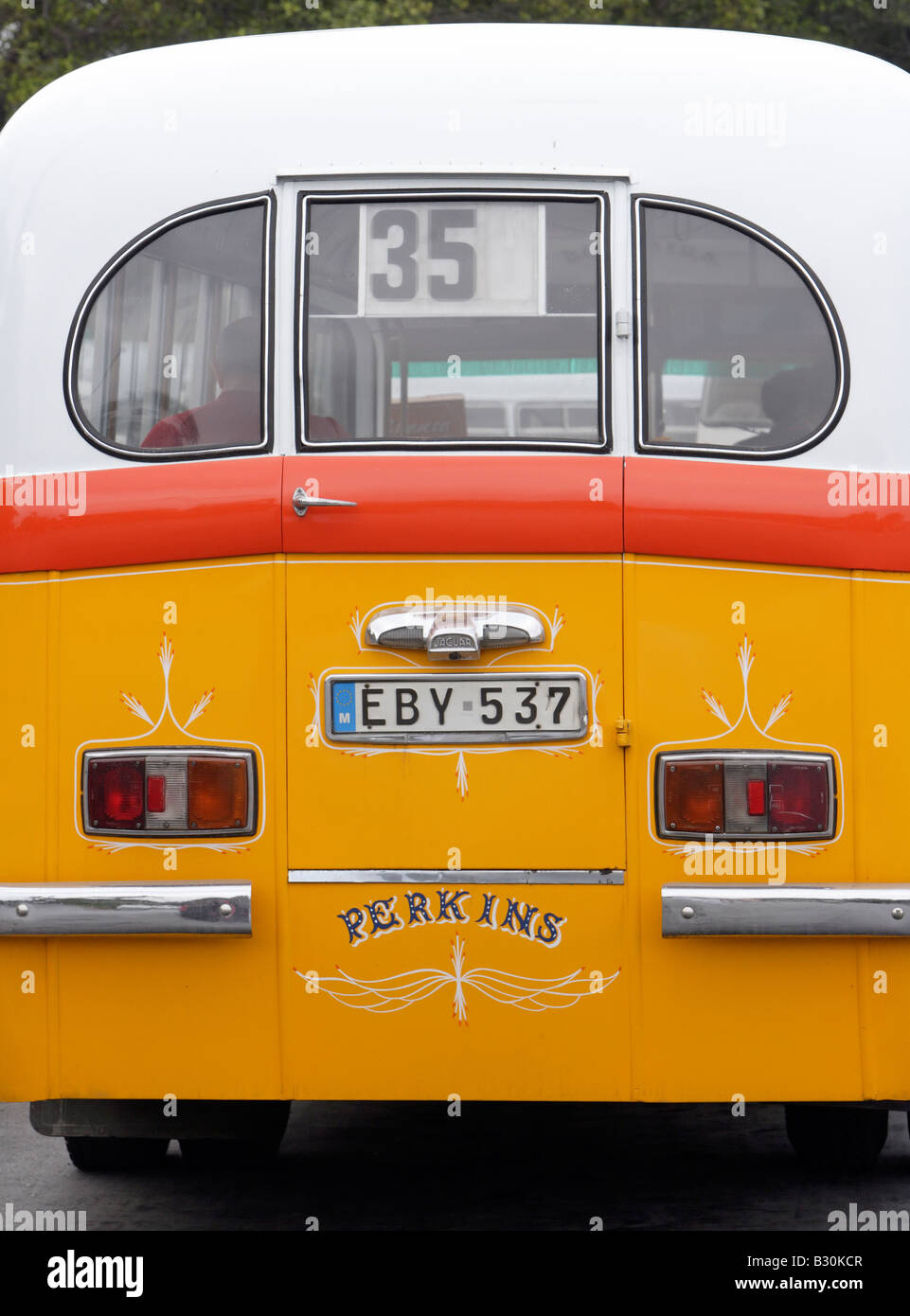 Rear of bus hi-res stock photography and images - Alamy