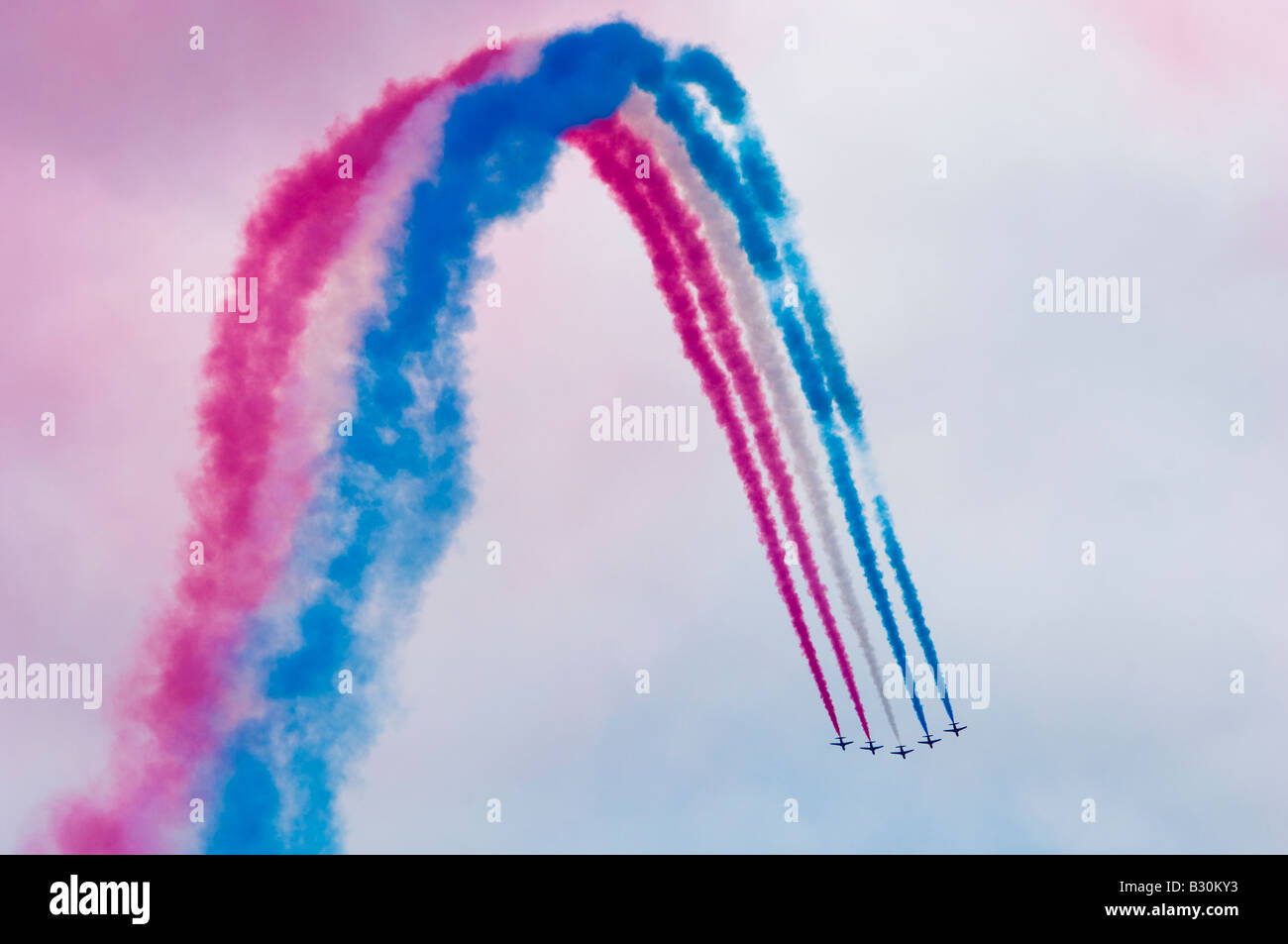 Red-Arrows air display team Stock Photo - Alamy