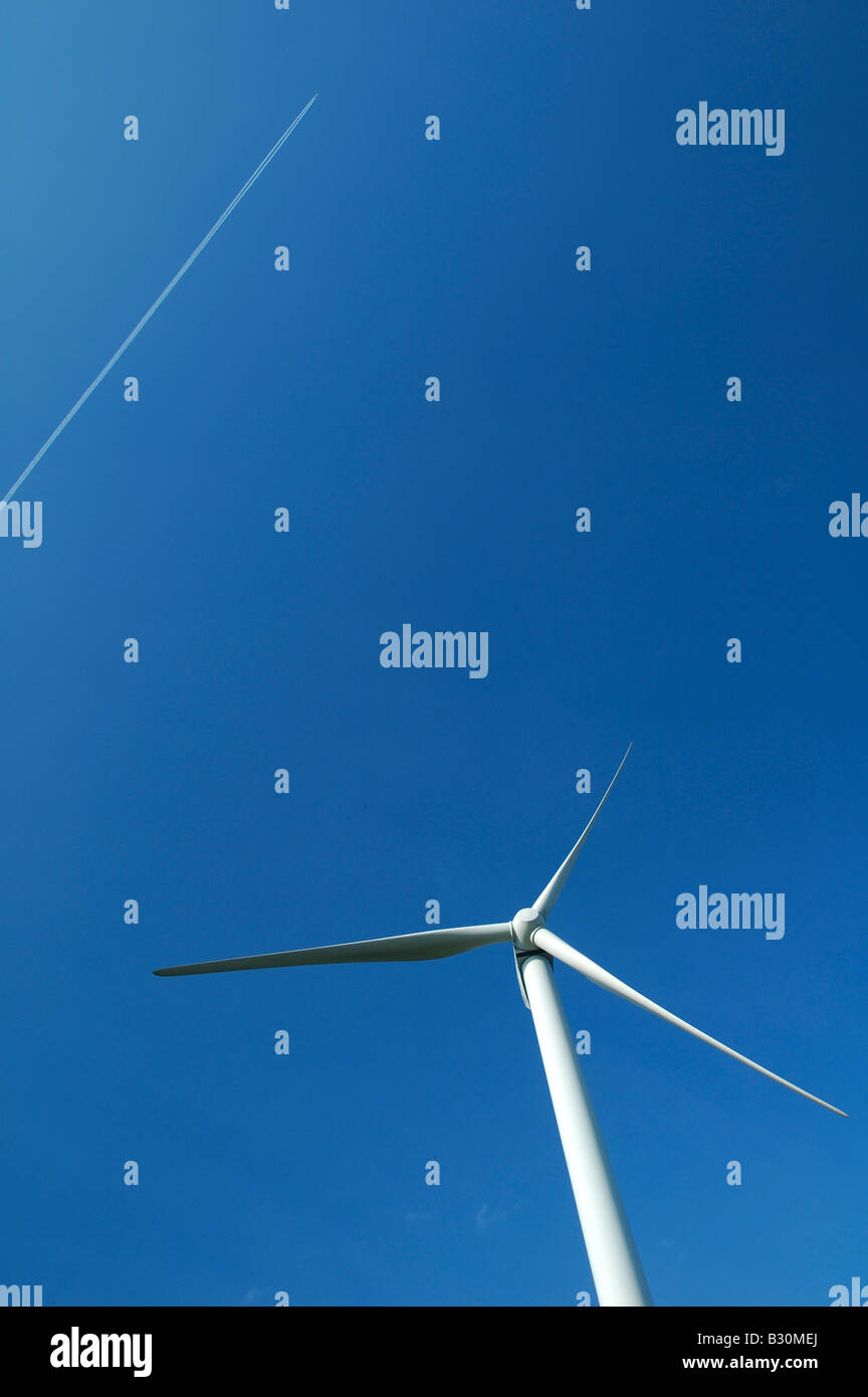 Turbine powered aeroplane hi-res stock photography and images - Alamy