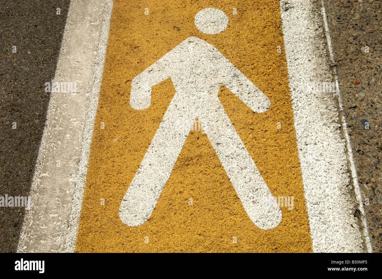 Pedestrian walkway sign hi-res stock photography and images - Alamy