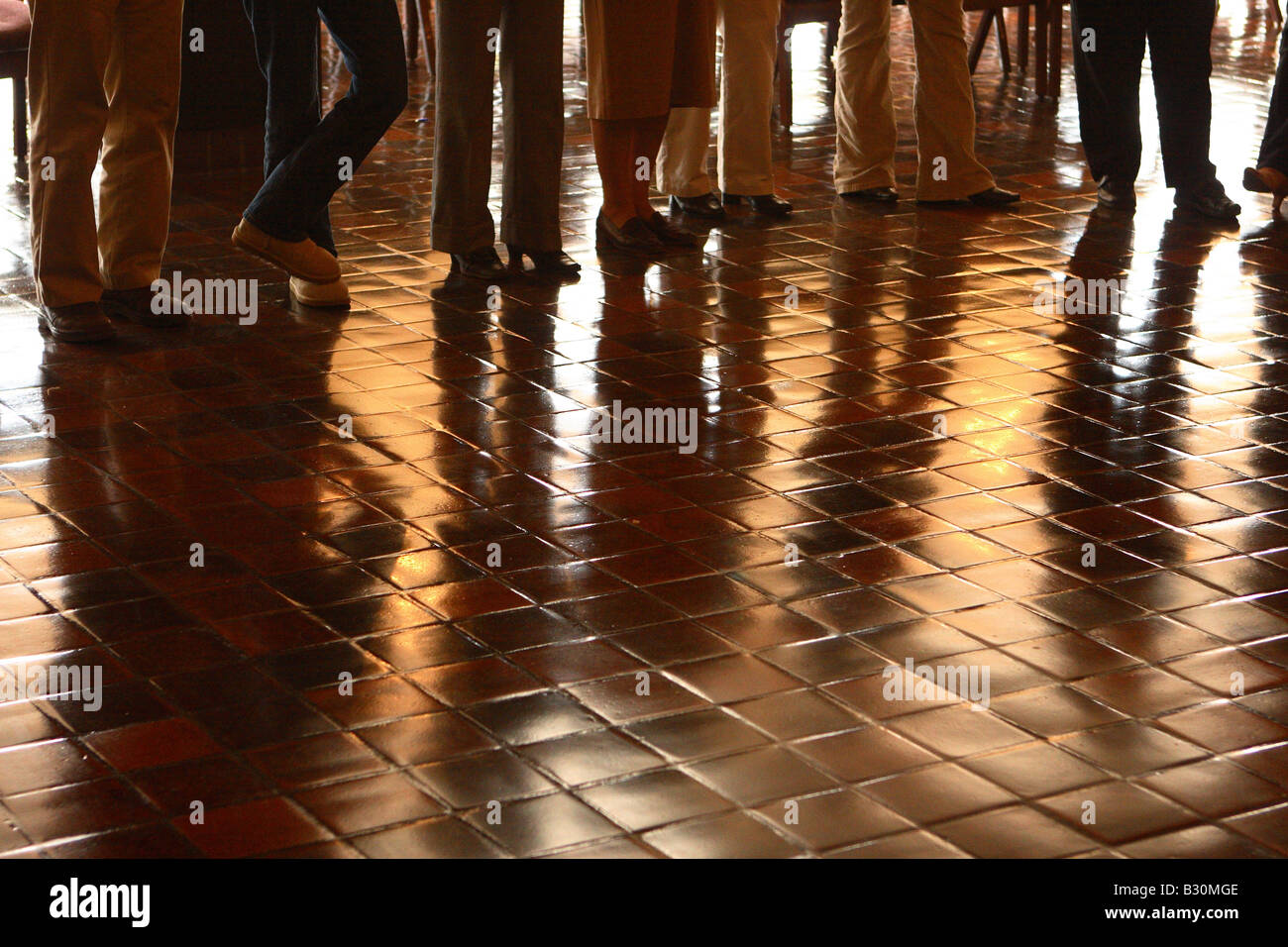 School girls smoking hi-res stock photography and images - Alamy