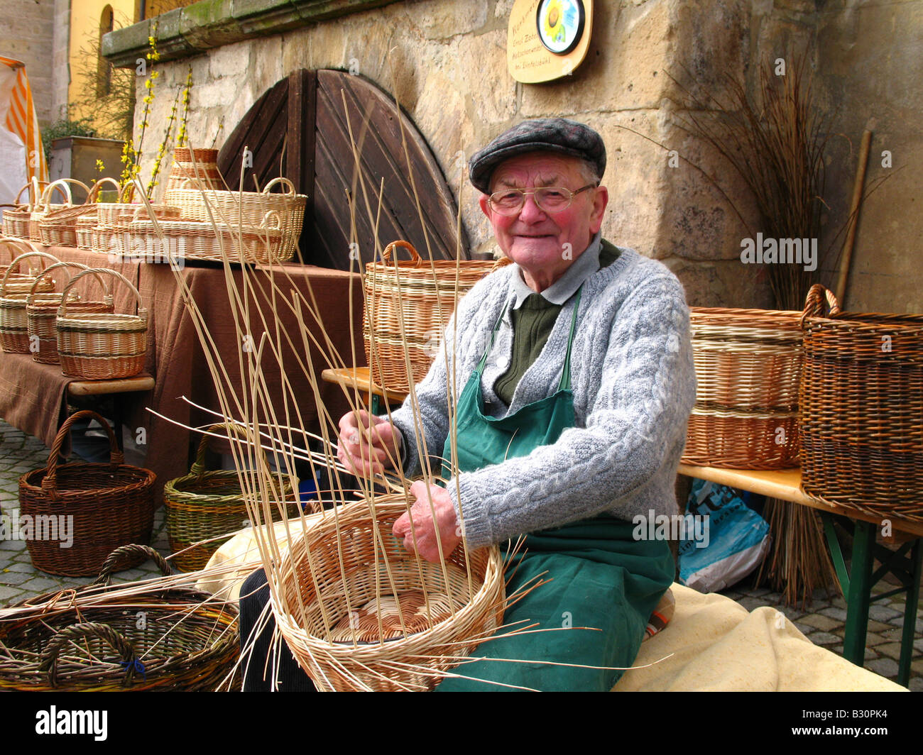 Policy maker hi-res stock photography and images - Alamy