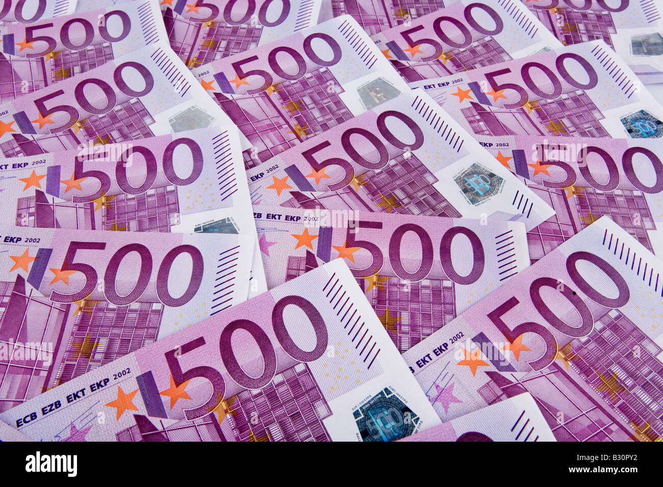 500 euroscheine hi-res stock photography and images - Alamy