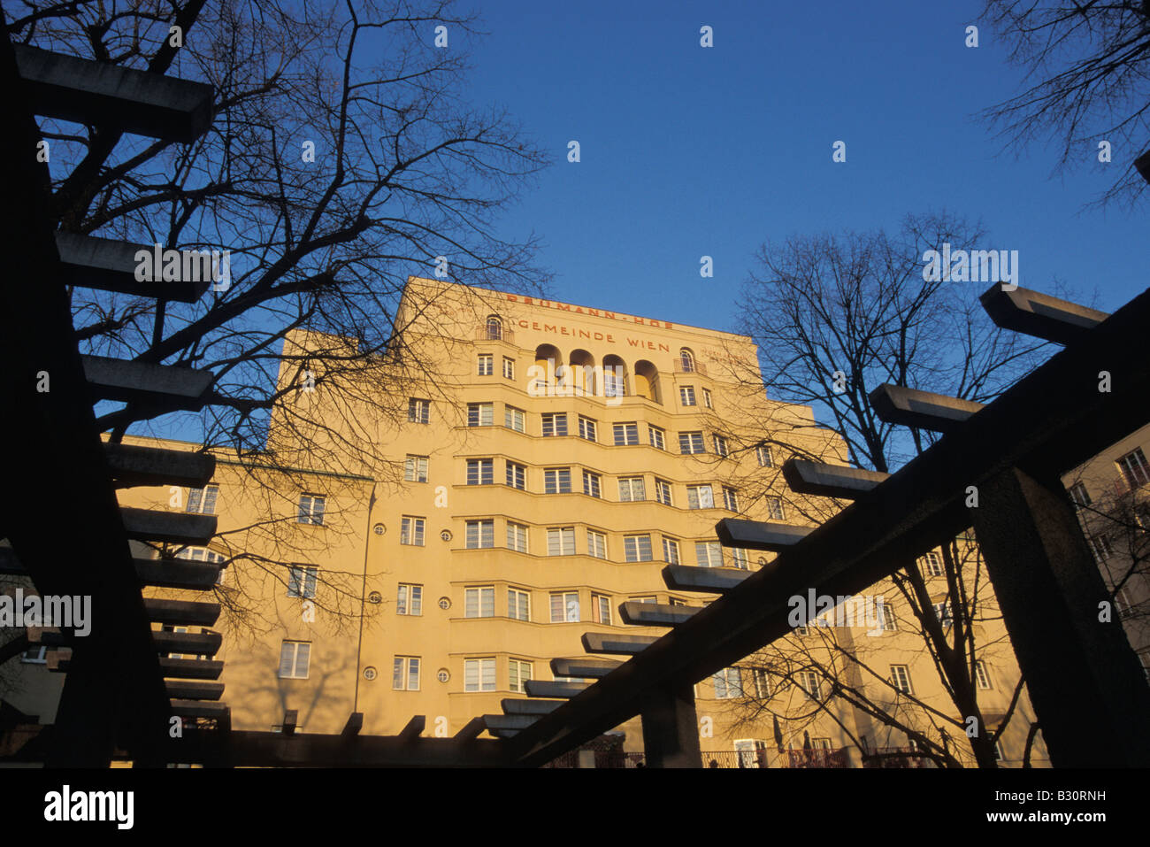 Government subsidized houses hi-res stock photography and images - Alamy