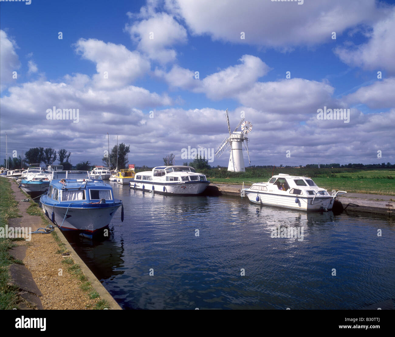 Norfolk Broads scene at Thurne Mill Stock Photo - Alamy