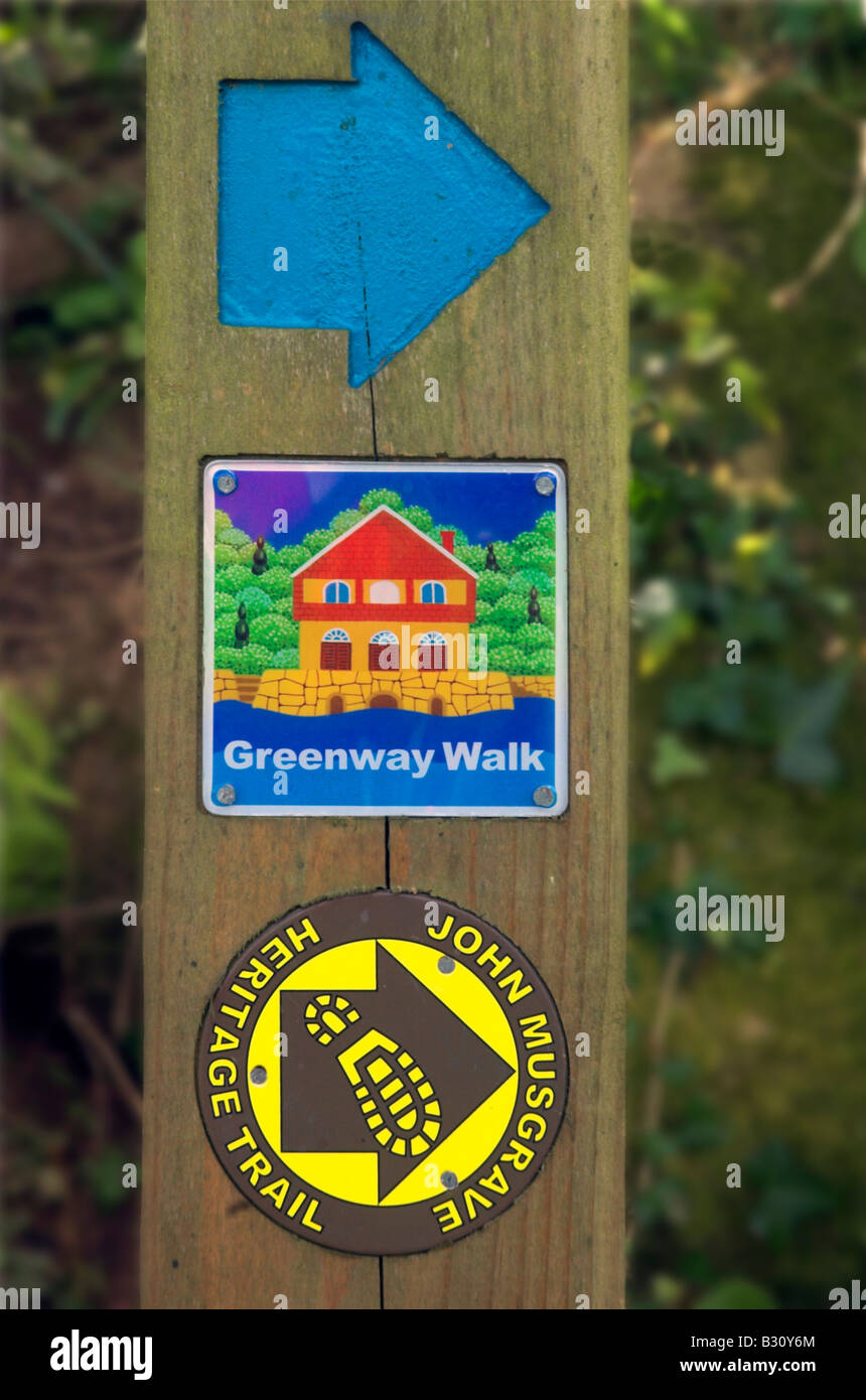 Coloured symbols for the Greenway Walk and Dart Valley Trail on a ...
