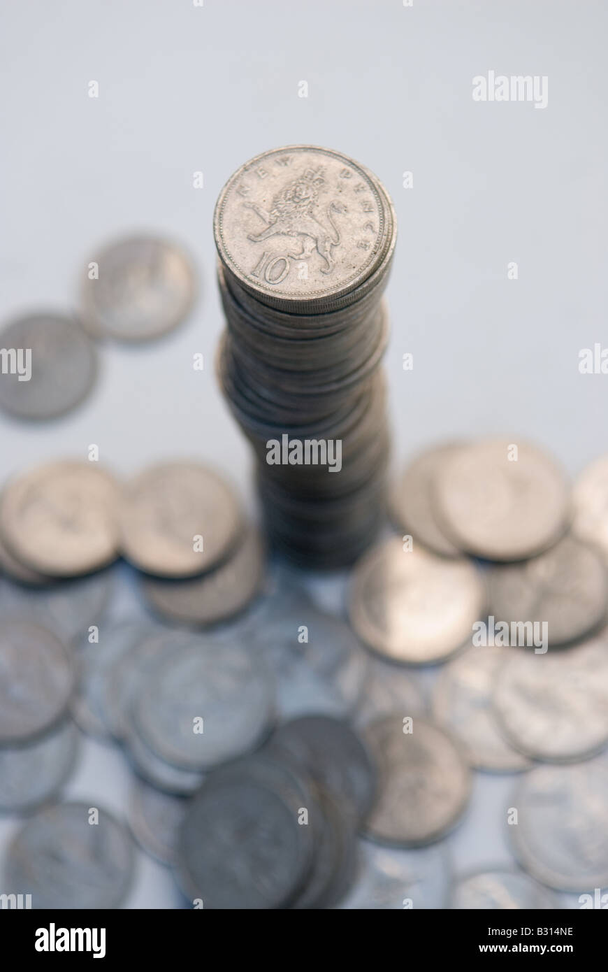 ten pence coins stacked Stock Photo - Alamy