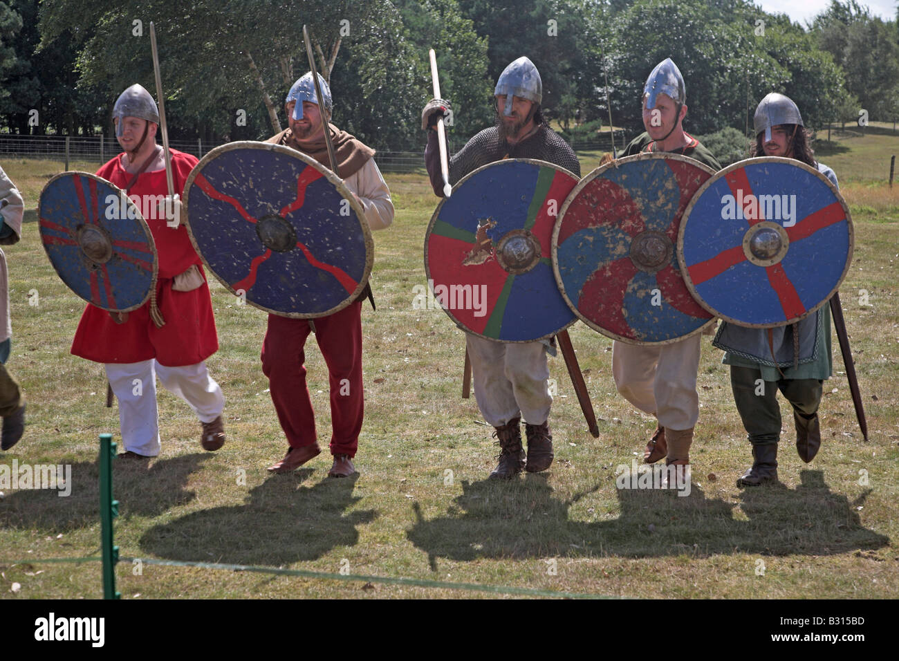Anglo-Saxon soldiers battle Living history re-enactment Stock Photo - Alamy